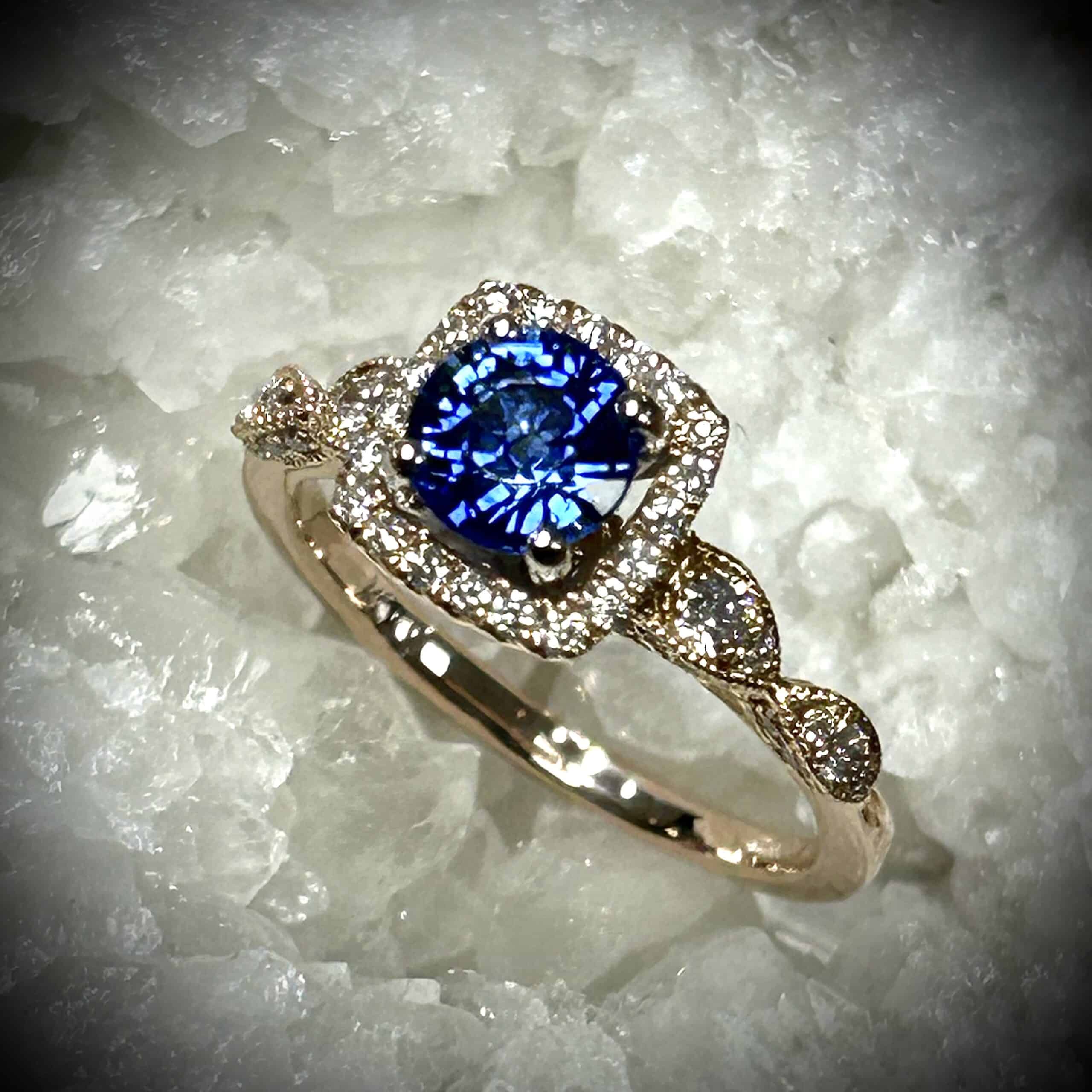 Exceptional Blue Sapphire & Diamond Ring in Rose Gold